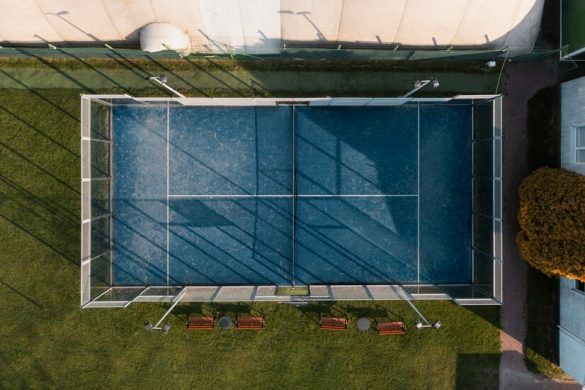 Height of a Padel Court: Standards to be respected - Bandeja Shop Magazine